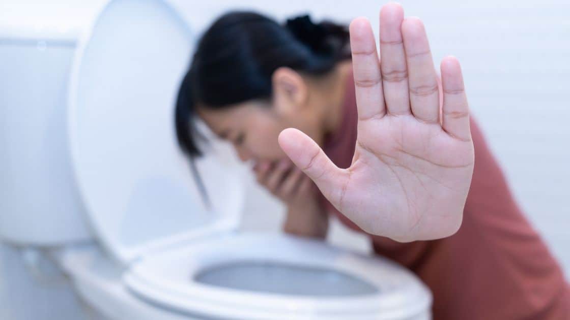 Death Cap Mushroom Taste [Poisoning Symptoms & WHAT TO DO]