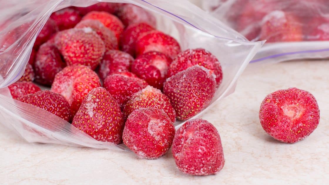 How To Thaw Frozen Strawberries?